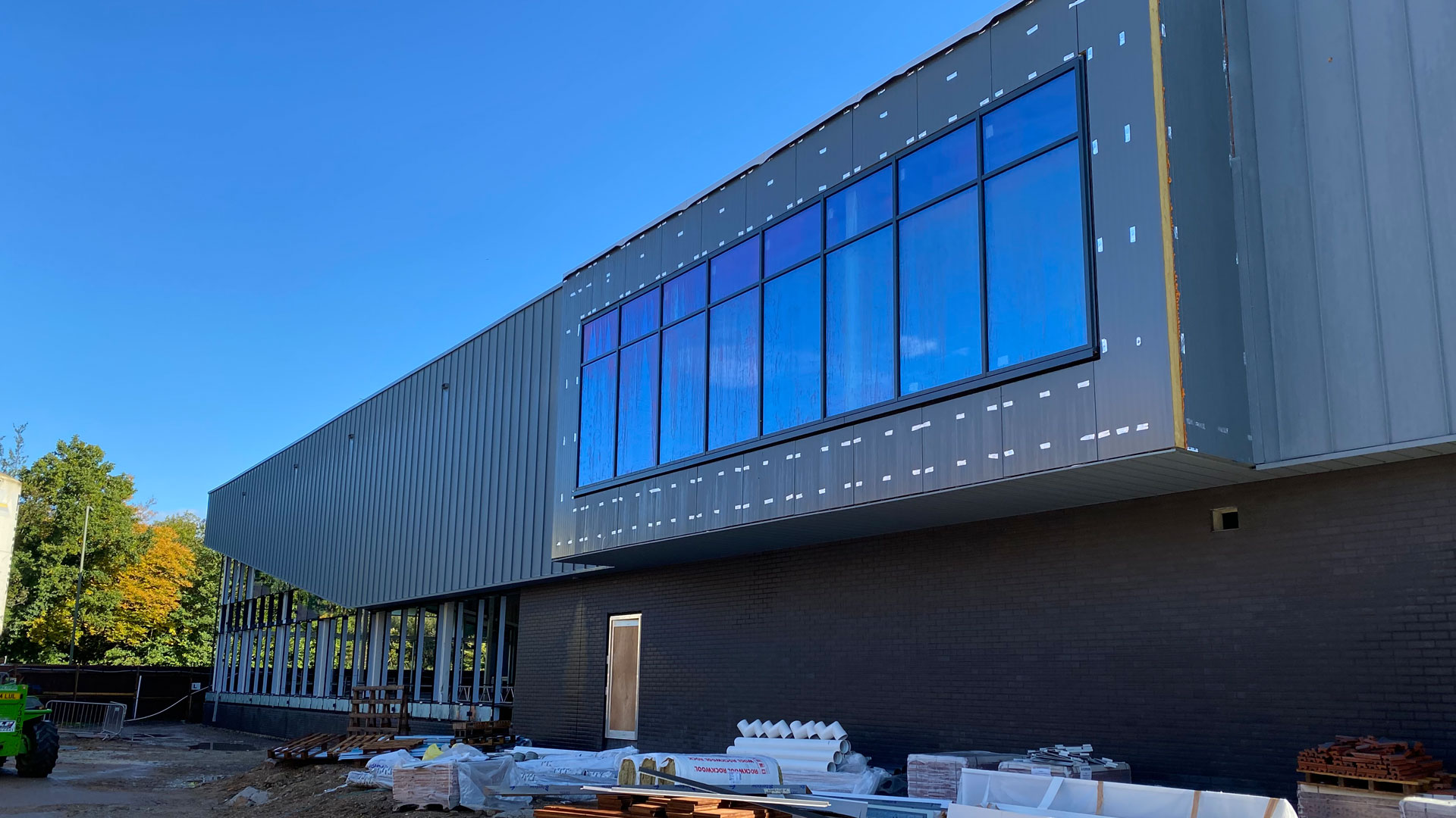Arena Leisure Centre, Camberley Progress | Elite Aluminium Systems